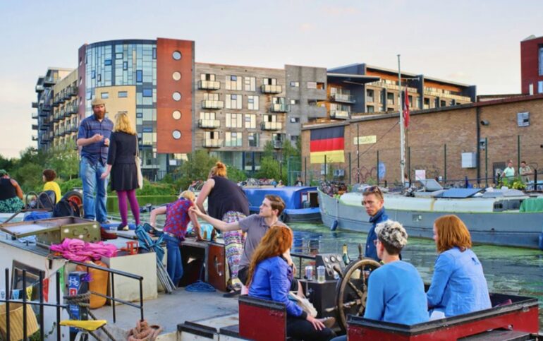 AREA GUIDE: HACKNEY: A Vibrant and Creative Hub – Stay Easy